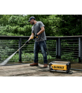 DeWalt 2100 MAX PSI 1.2 GPM Electric Jobsite Cold Water Pressure Washer ...