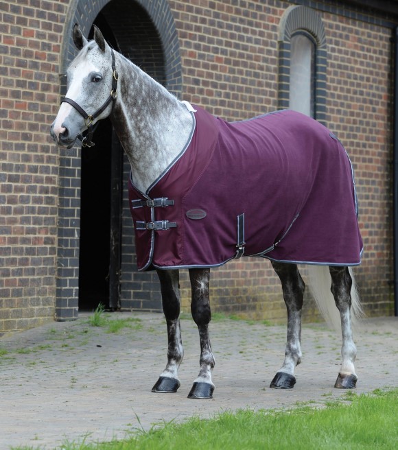 Weatherbeeta, Maroon Anti-Static Fleece Cooler Standard Neck - Wilco ...